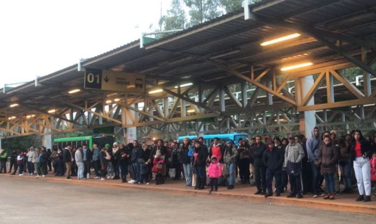Volvió a funcionar el servicio de transporte urbano, pero con reducción ...